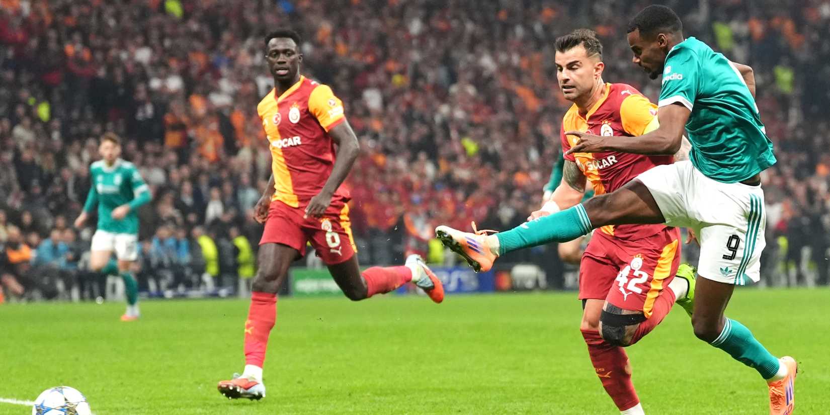 Shocking Alexander Isak Stat Emerges After Galatasaray 1-0 Liverpool