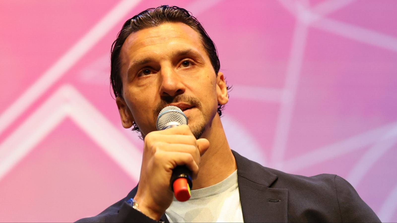 Zlatan Ibrahimovic Names 3 Greatest Footballers Ever - Cristiano ...