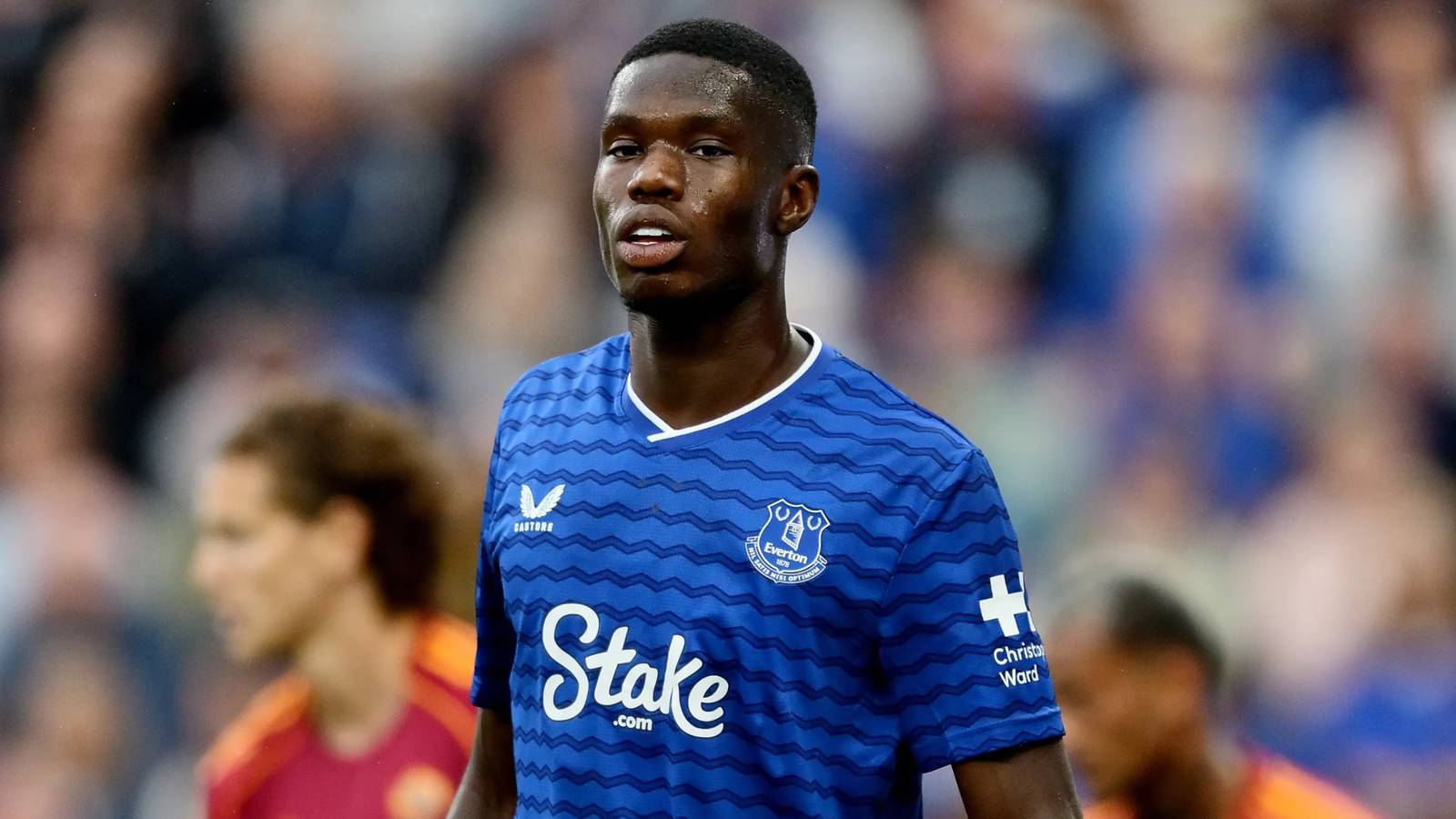 Thierno Barry Accuses Everton Fans of Attacking Friends at Arsenal
