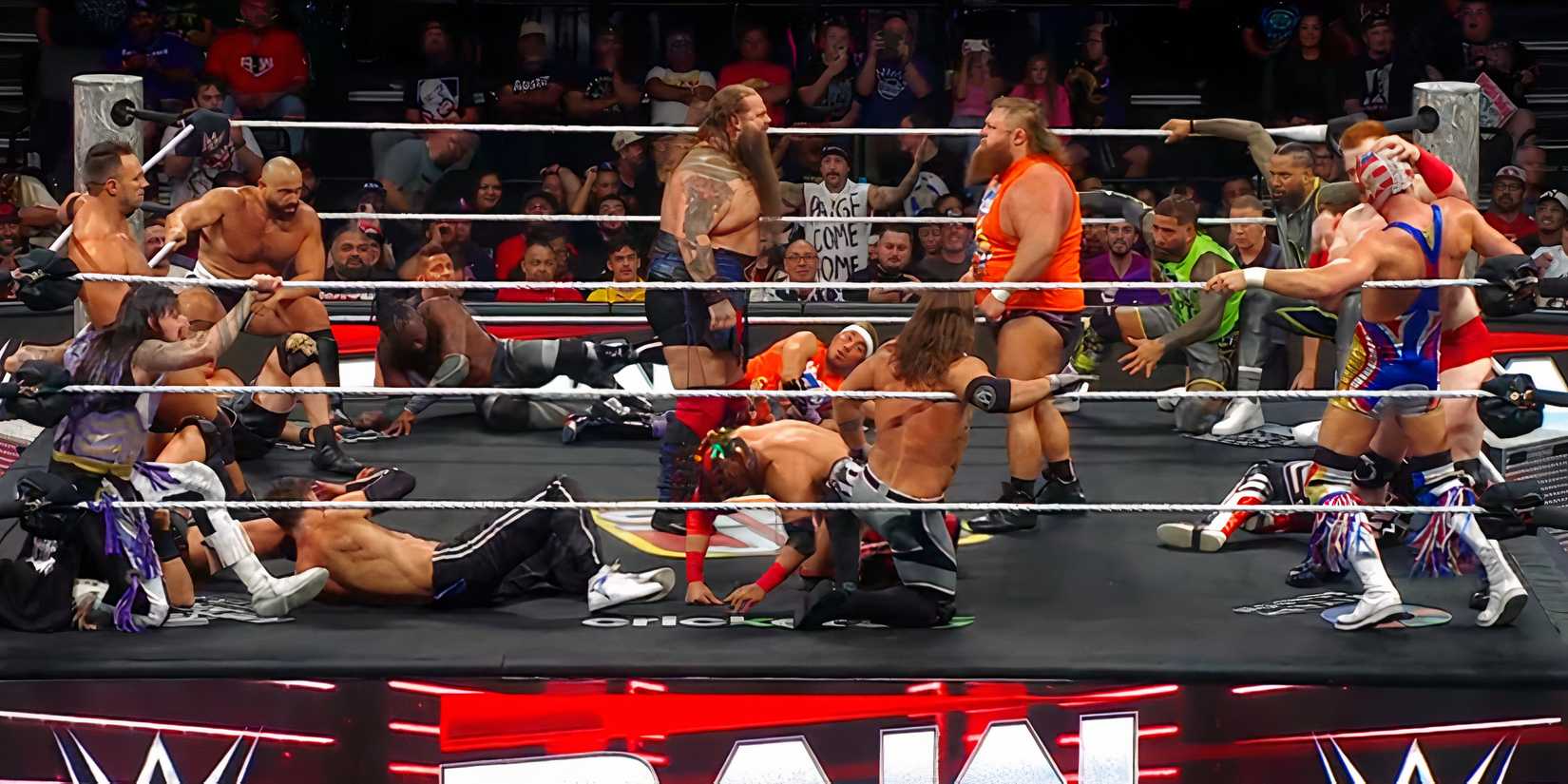 CM Punk's Comment to LA Knight Before WWE Raw Main Event Emerges