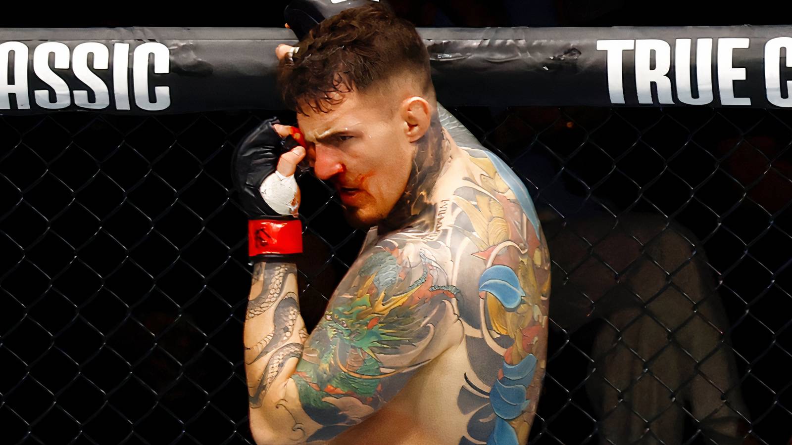 Tom Aspinall Rages at Crowd After Brutal UFC 321 Eye Poke