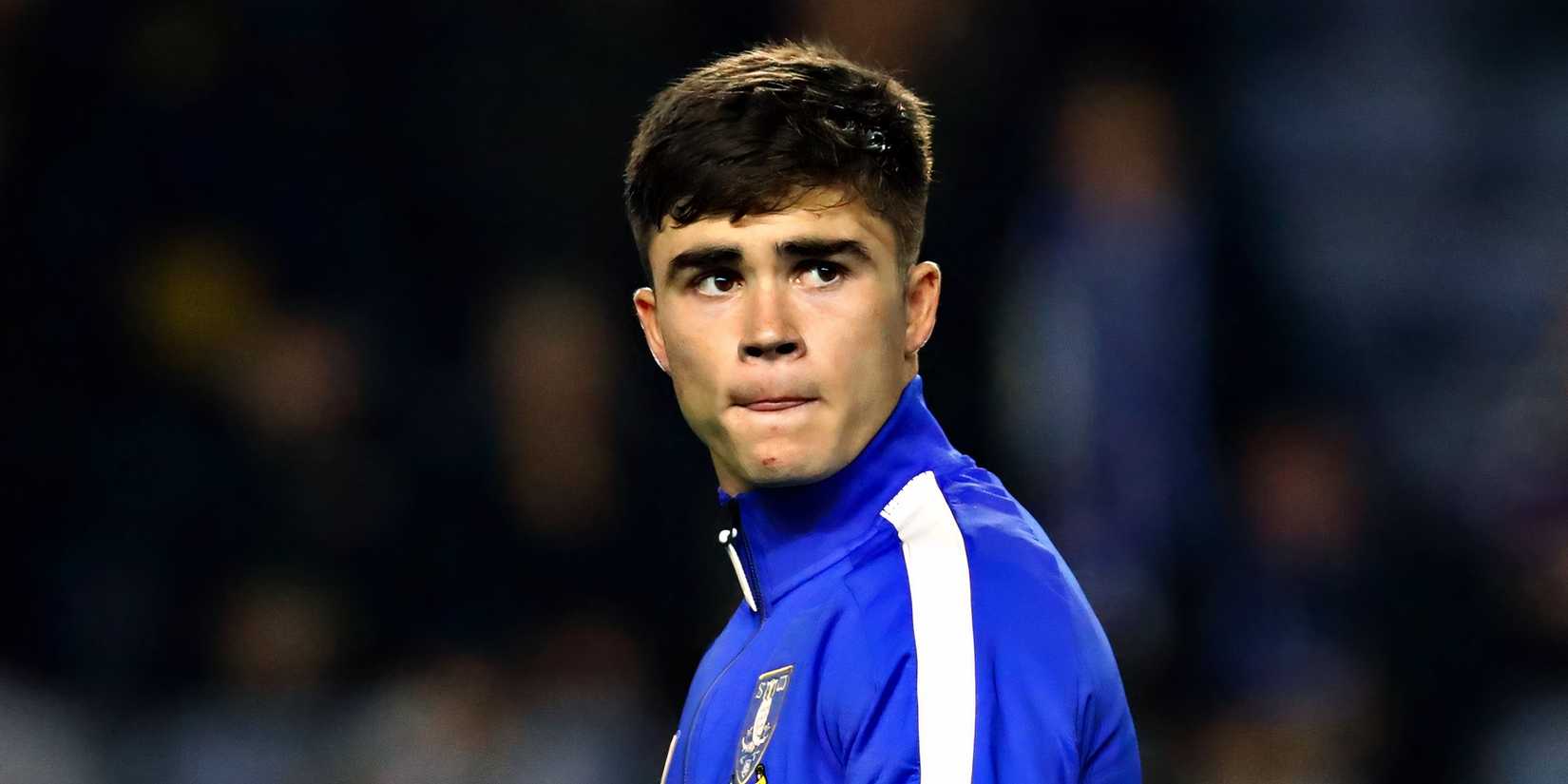 How Man Utd's Harry Amass is Performing on Loan as Strong Verdict Given