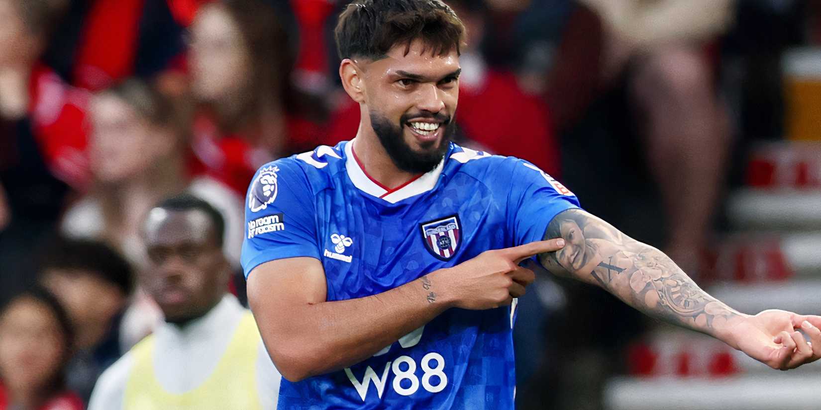 15 Best Premier League Centre-Backs Right Now (2025)