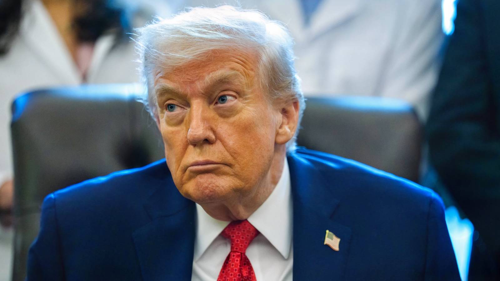 Donald Trump Demands Derrick Lewis Be Added to White House Card at UFC 327