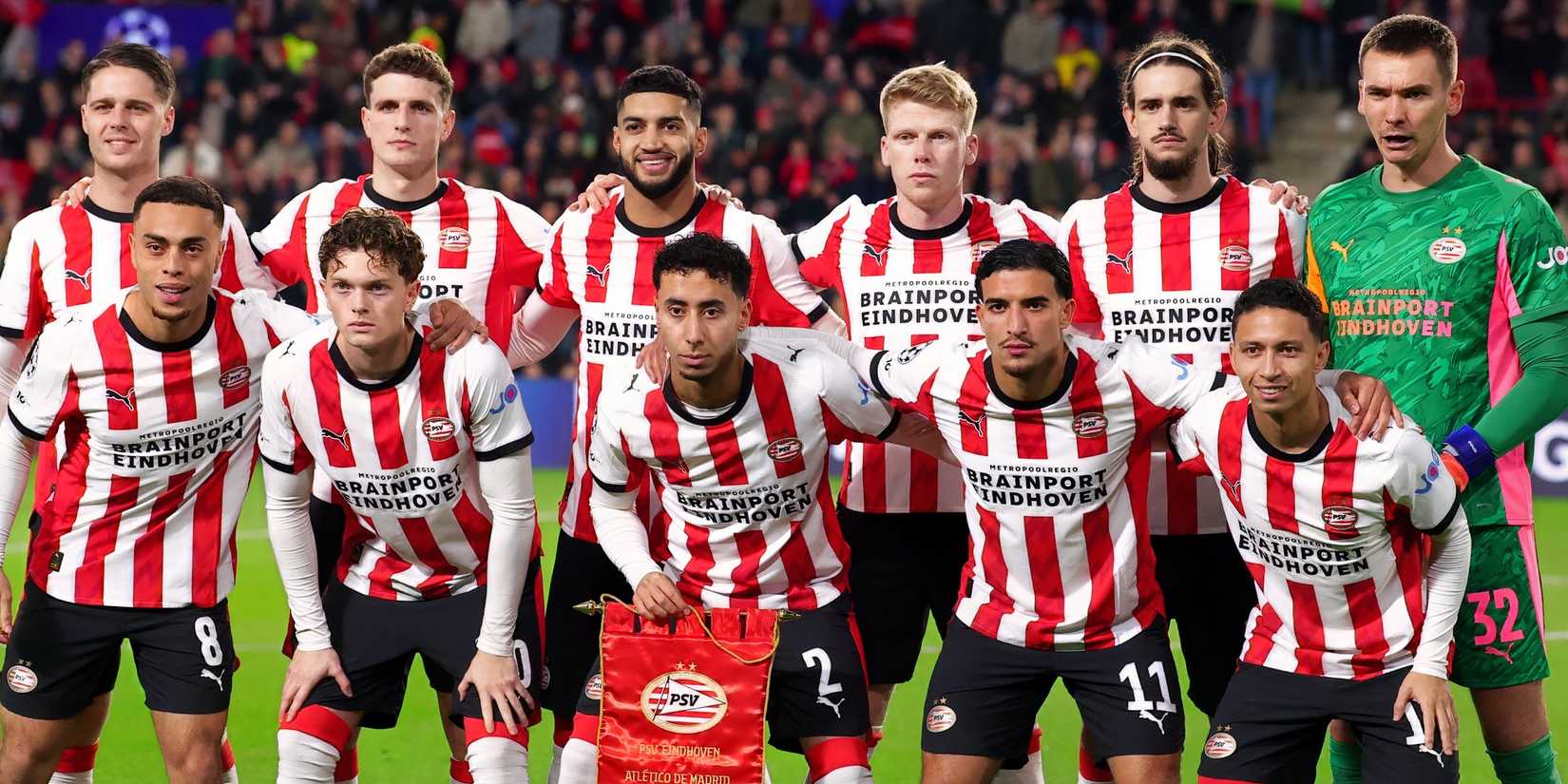 30 Best Football Teams in the World [Ranked]