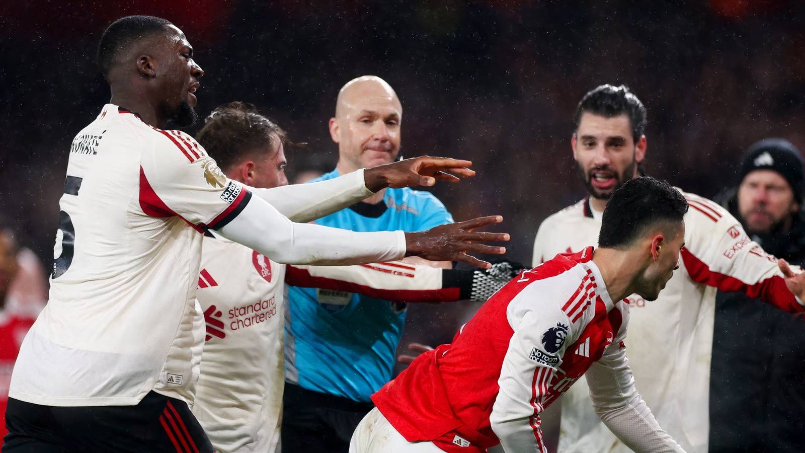 Milos Kerkez's Dad Sends Gabriel Martinelli Message Over Conor Bradley