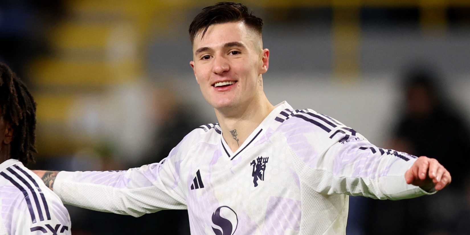 Man Utd Could Consider Manuel Ugarte and Noah Sadiki Swap Deal