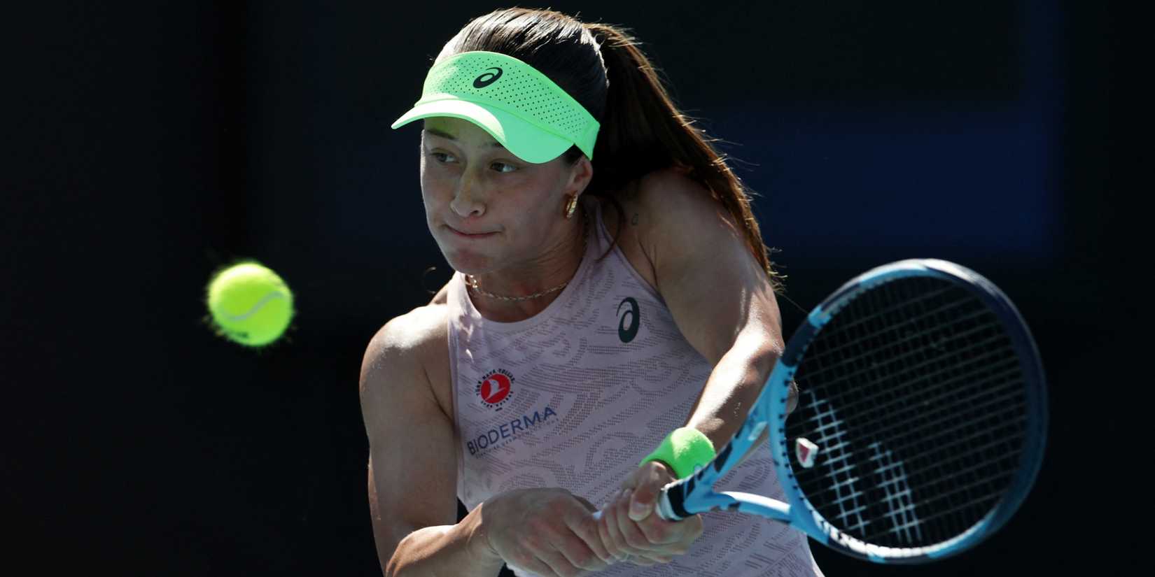 Australian Open: Zeynep Sonmez Goes Viral For Reaction to Ball Girl ...