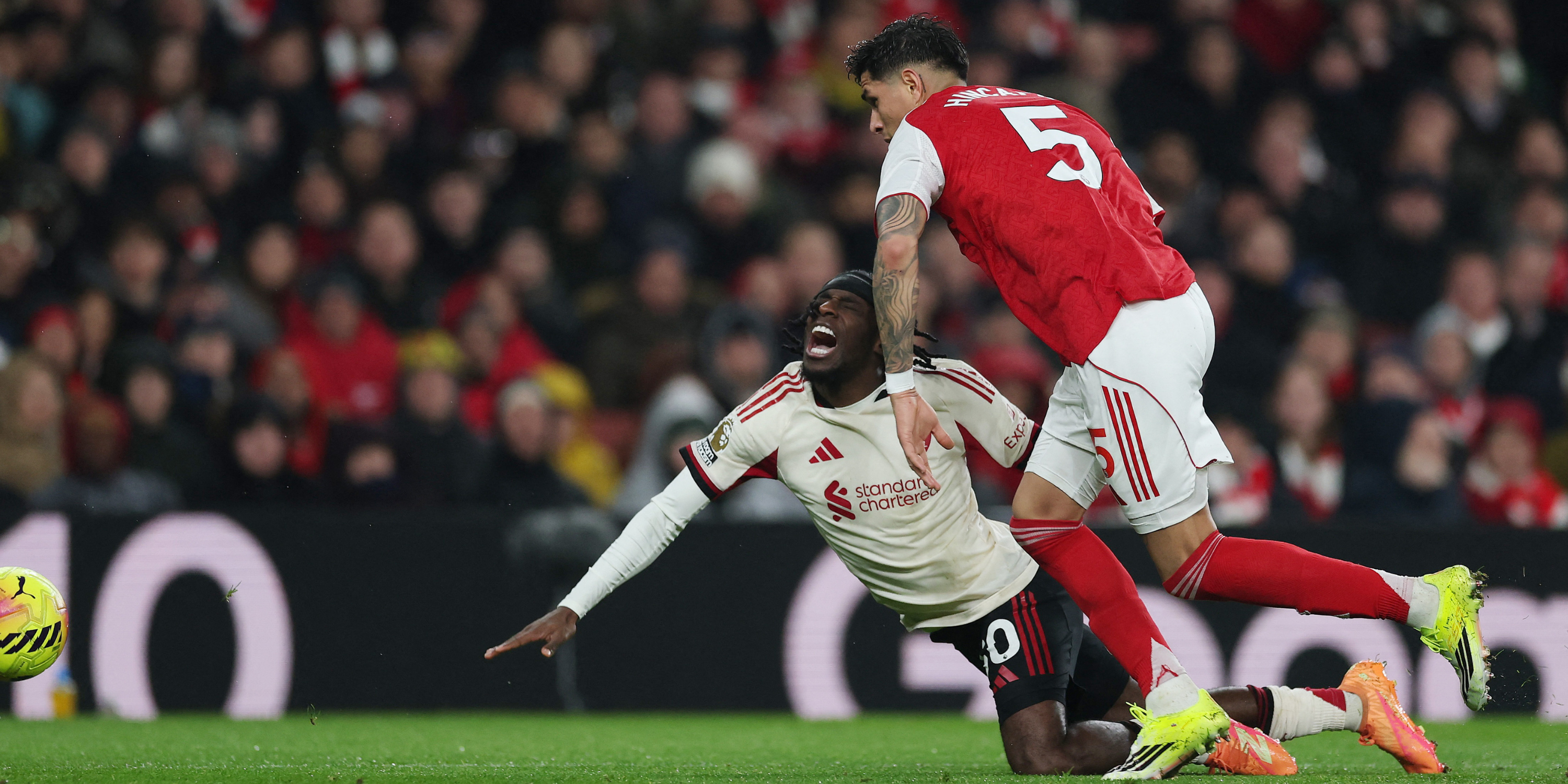 Gary Neville Criticised For Reaction to Gabriel Martinelli and Conor ...