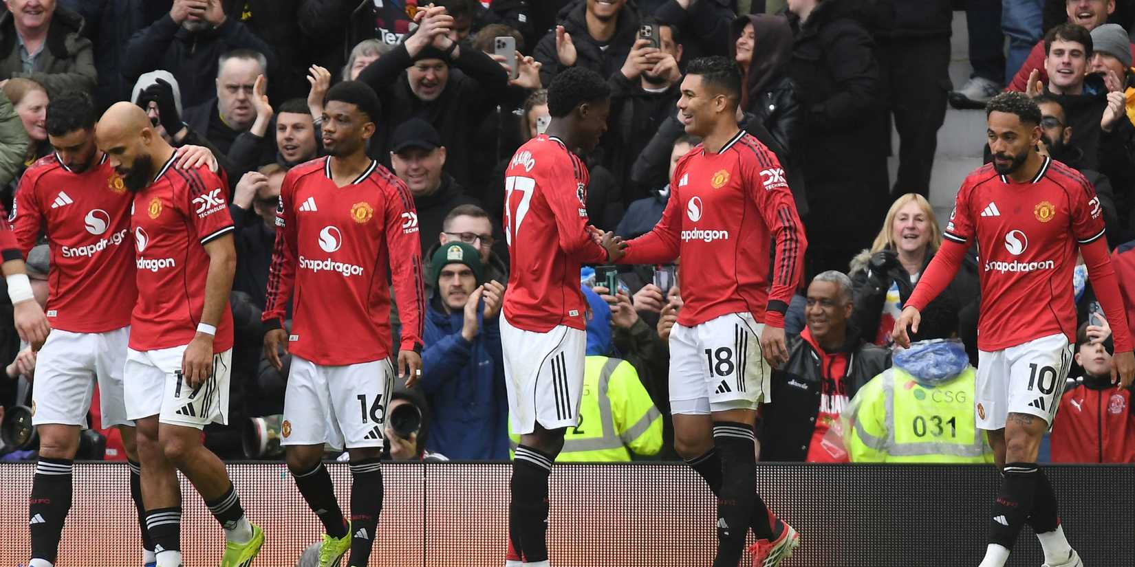 Jack Grealish Praises Bruno Fernandes After Performance in Man Utd 3-1 ...