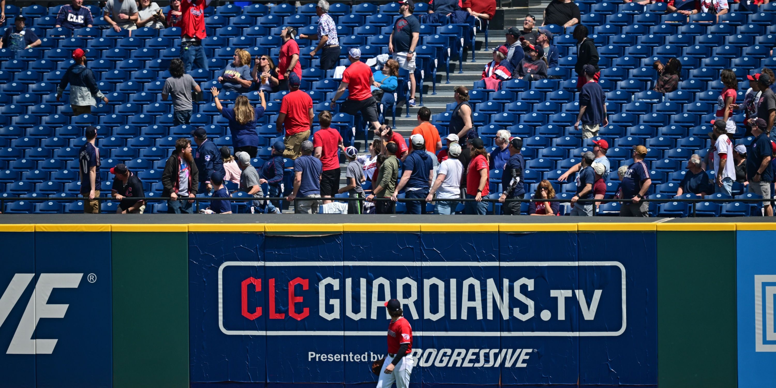 MLB: Cleveland Guardians Fan Goes Viral For Stealing Home Run Ball Off ...